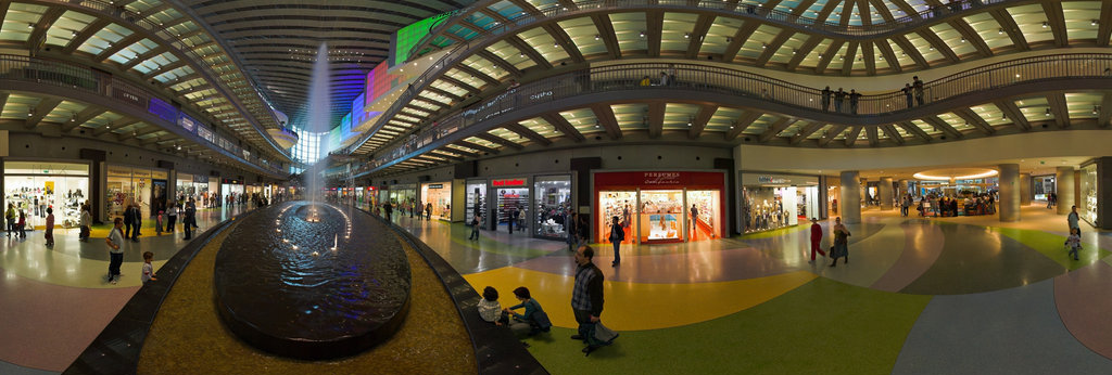 Dolce Vita Antas Shopping Center Foot Locker Perfumes e Companhia 360 ...