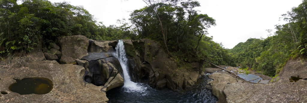 Wailoku Falls in Suva, Fiji 360 Panorama | 360Cities