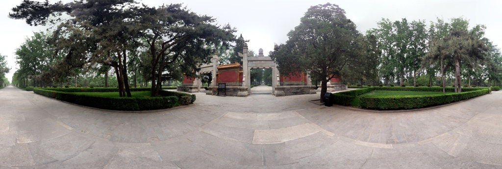 The Dragon and Phoenix Gate 360 Panorama | 360Cities