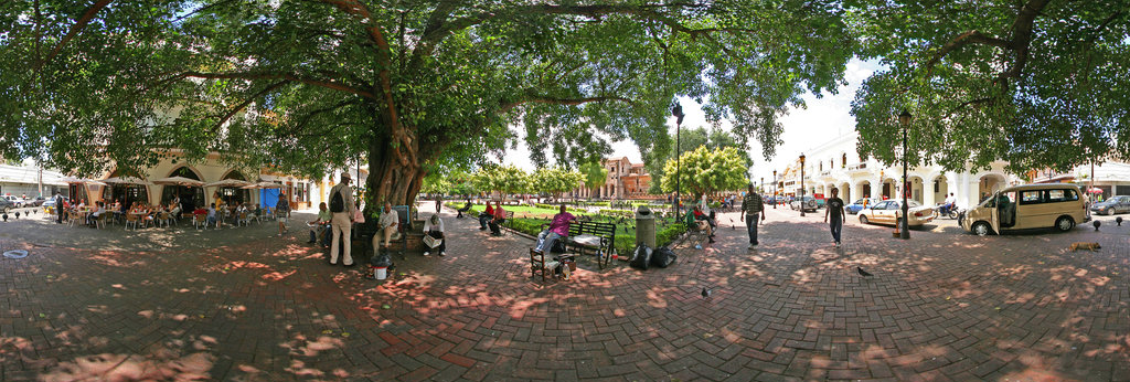 Parque De Colon 360 Panorama | 360Cities